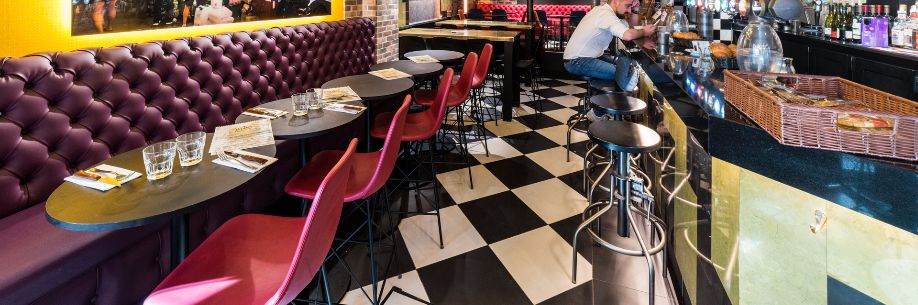 Upper café Trinité - Bar - Restaurant Américain