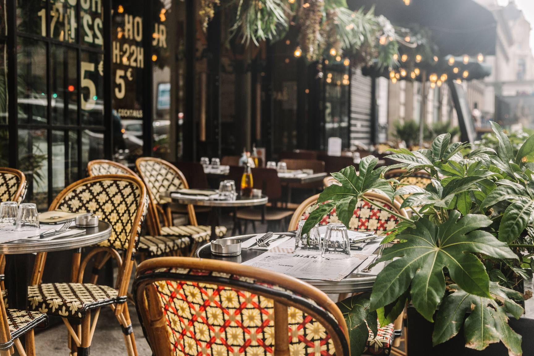 CAFÉ BIANCA | Site officiel, avis, prix, réservation en ligne